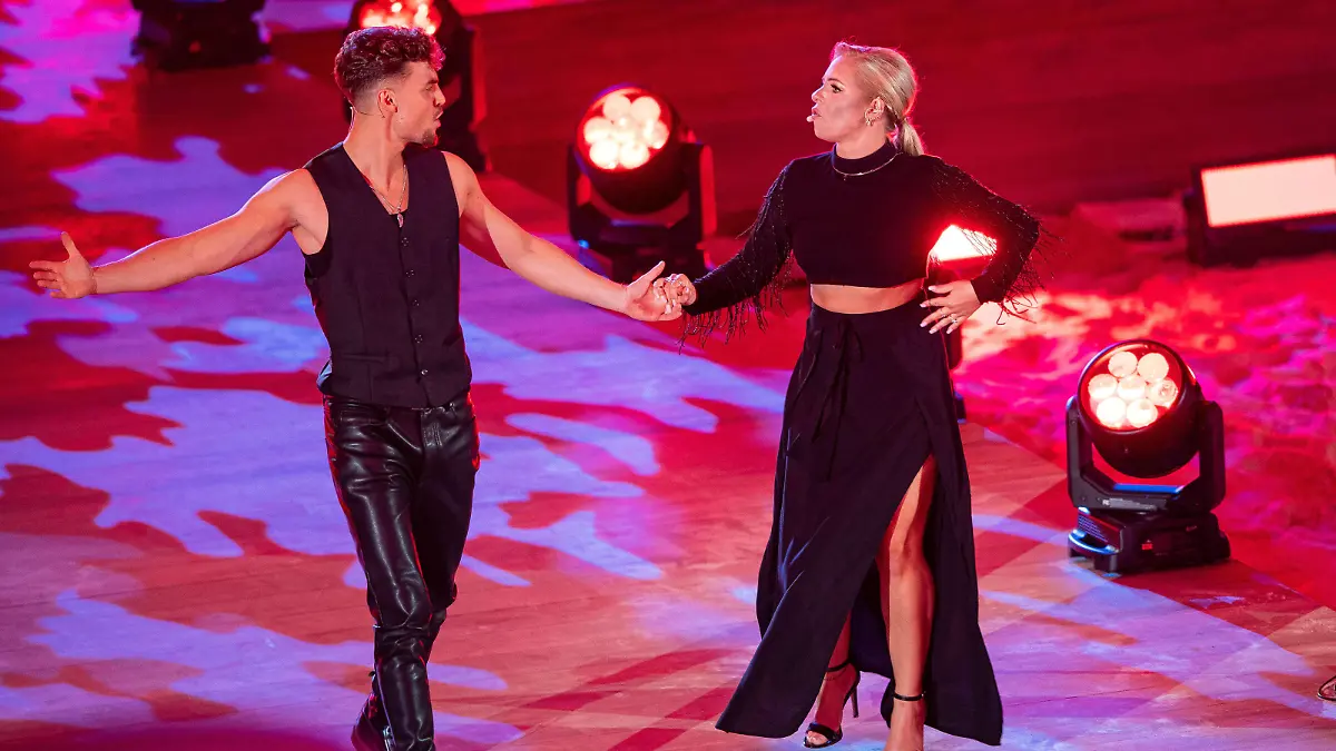 Schlagerstar Karsten Walter: Liebes-Comeback mit Marina Marx an ...