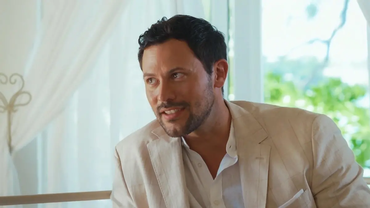 Ex-Bachelor total verliebt: Hier stellt Sebastian Klaus allen seine ...