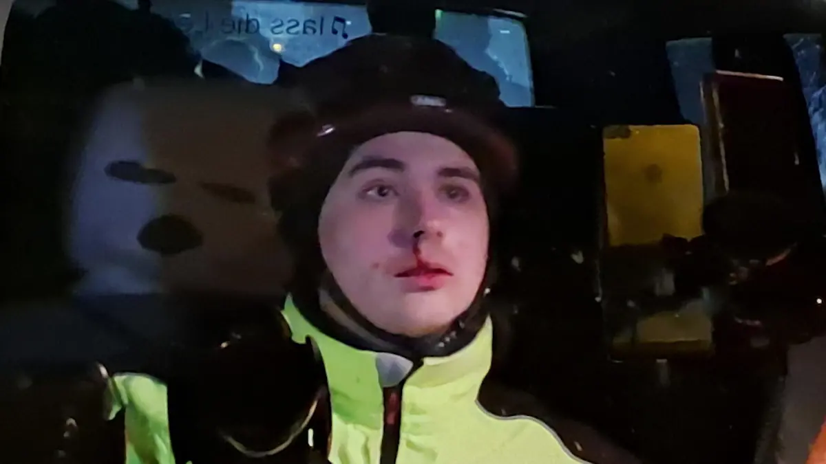 Anzeigenhauptmeister Niclas Matthei ist schon Millionär - SO verdient ...