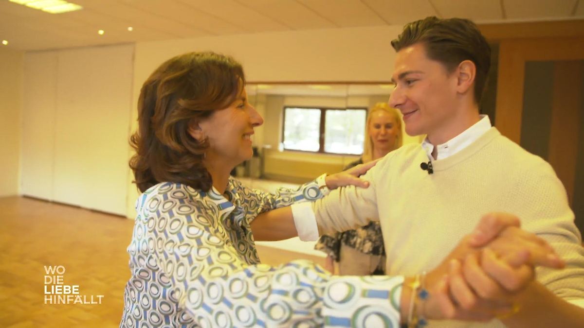 Claudias großer Wunsch: Claudia und Max haben eine Tanzstunde