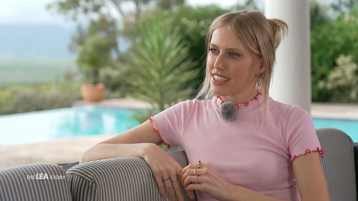 Vor der Klasse auftreten war der Horror: So wurde LEA vom schüchternen ...