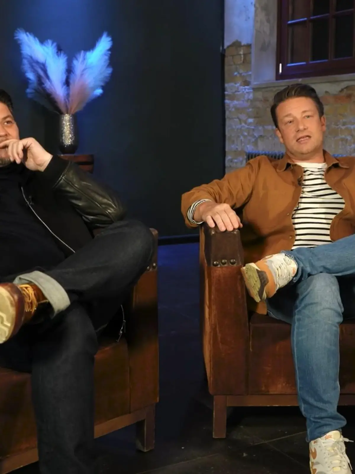 Unter den Augen von Elvis: Jamie Oliver heiratet seine Jools erneut ...