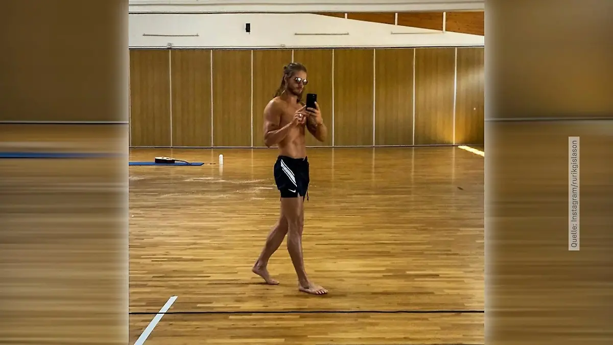 Heißer Anblick!: Rúrik Gíslason zeigt präsentiert seinen Sommer-Body