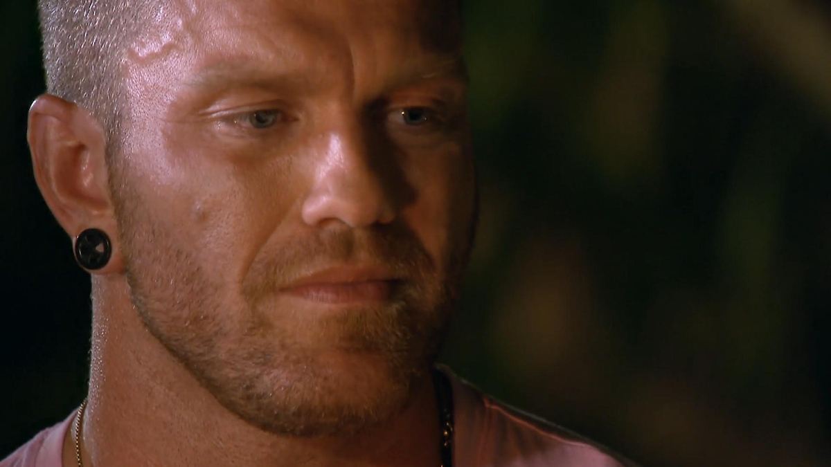 Er hat einen Nebenbuhler: Till wird beim Lagerfeuer konfrontiert ...