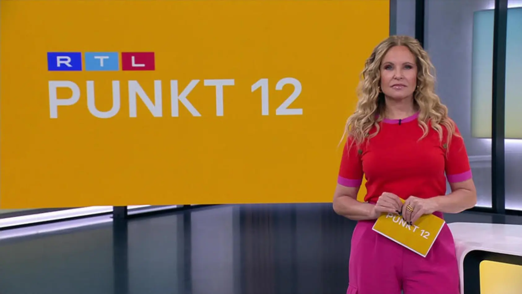 Punkt 12 - Nachrichten, Promi-News, Service und Lifestyle