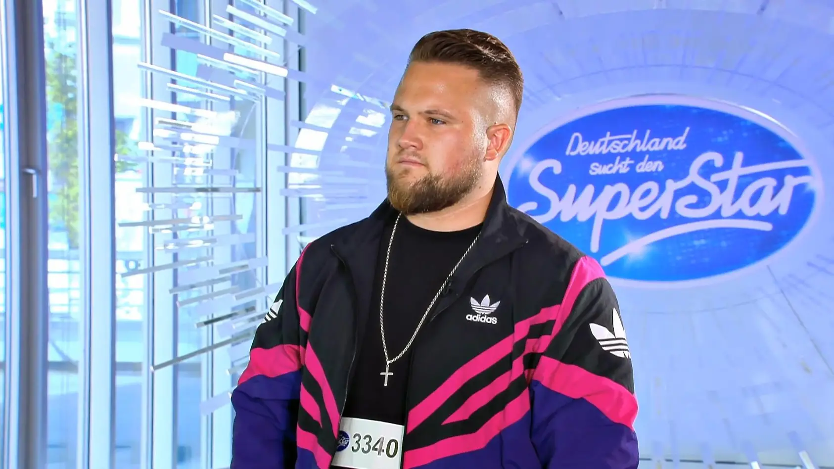 Rapper in friedlicher Mission: Maurice will Dieter zum Rap-Titan machen