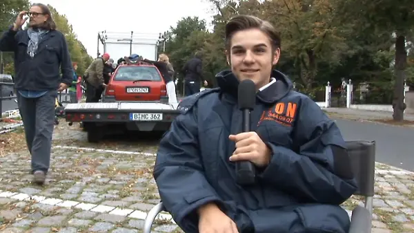 Doctor's Diary: Hinter den Kulissen: Lucas Reiber im Interview