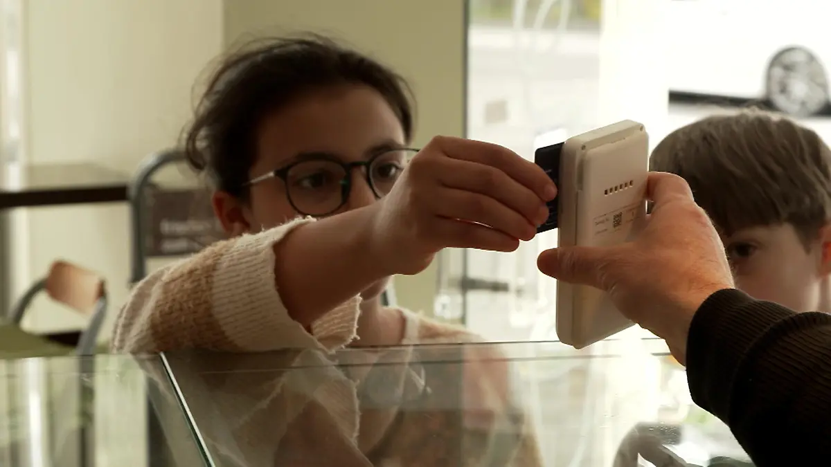 Vor- und Nachteile: Geldkarte schon für Kinder?