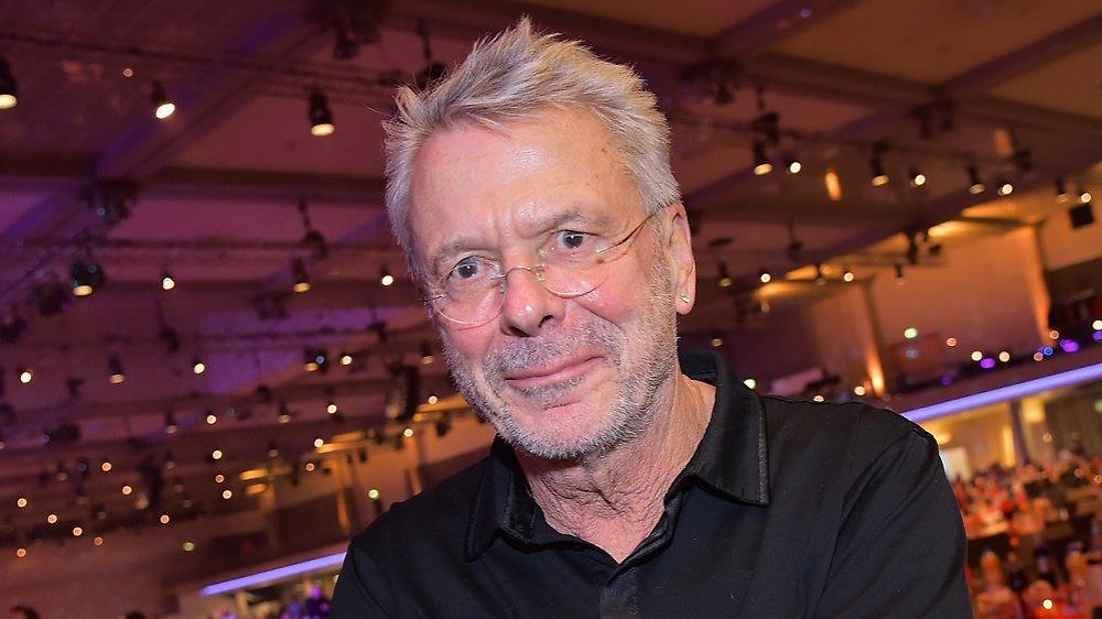 Reinhard Mey wieder auf Platz eins der Albumcharts