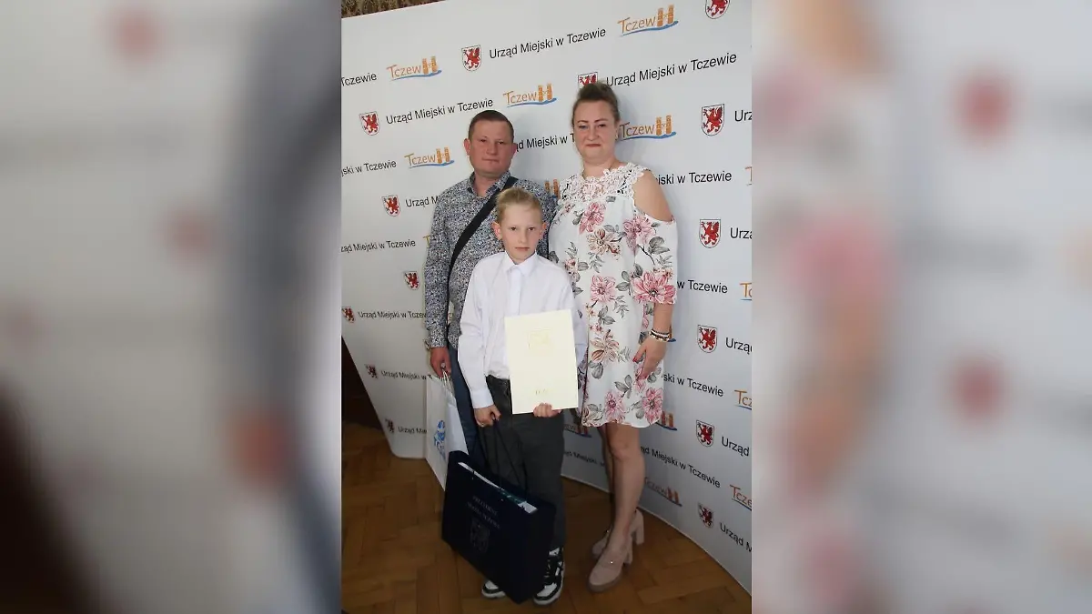 „Bademeister schauten nur zu“ – Tymon (10) rettet Mädchen im Schwimmbad ...