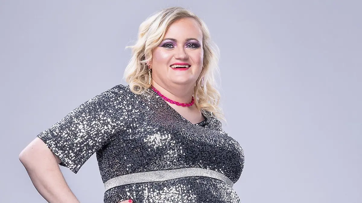 „Reality Queens“ auf RTL+: Diese zwölf Kandidatinnen wagen sich in den ...