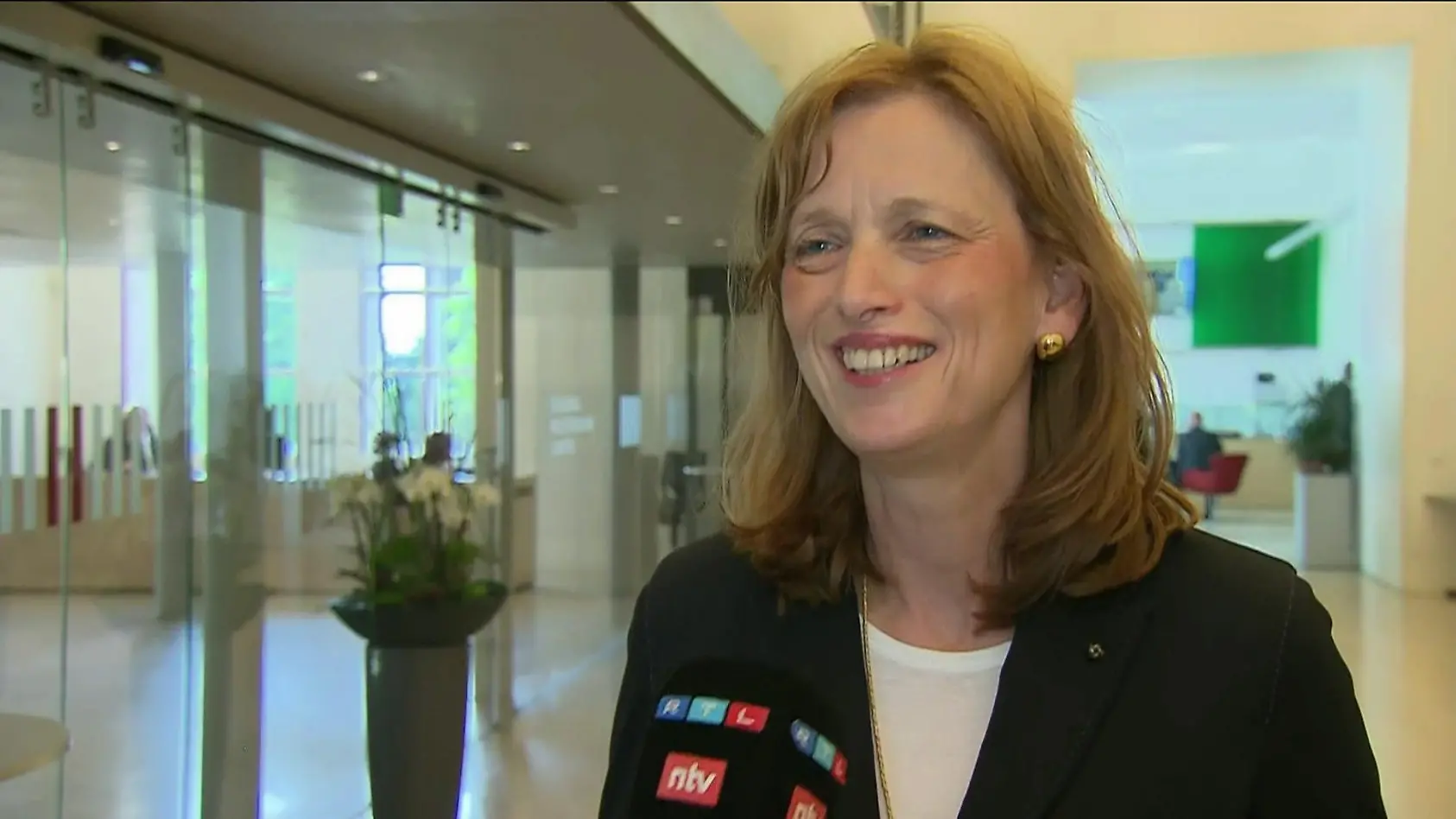 Sylt-Video mit Nazi-Parolen: Pony-Inhaber spricht über den Vorfall ...