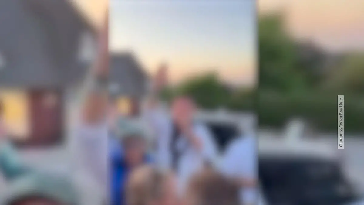 Sylt: Video zeigt, wie junge Urlauber Nazi-Parolen in Nobelclub „Pony ...