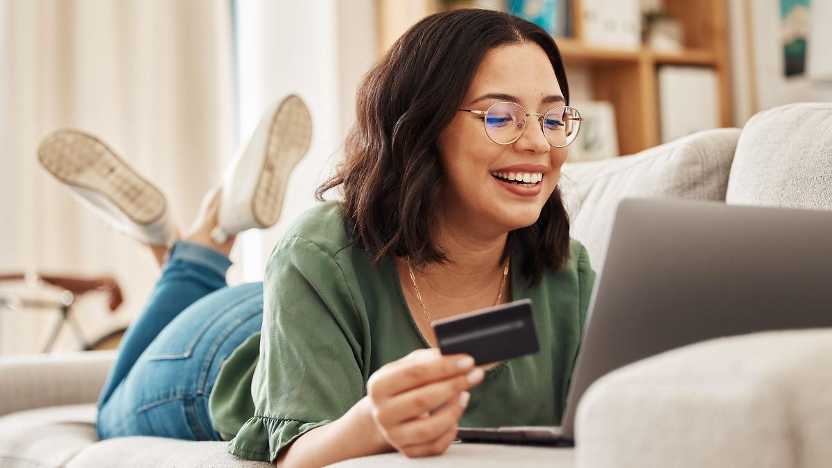 Geld sparen beim Einkaufen: Fünf Tipps von Schnäppchenjägern