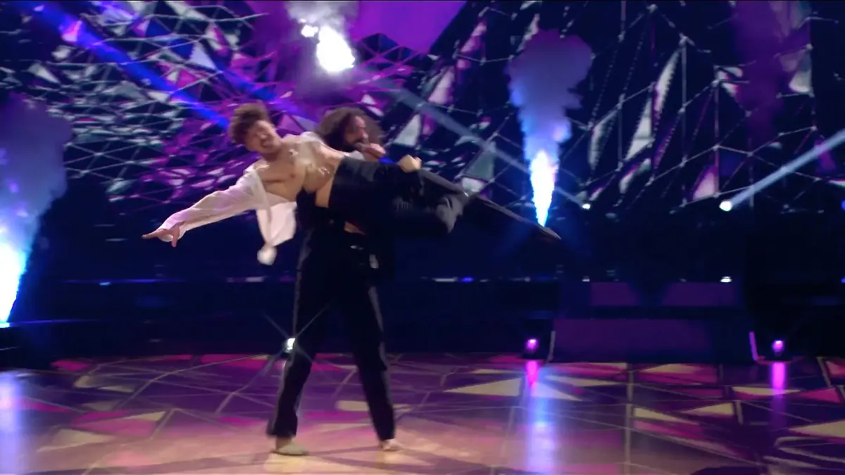 „Let’s Dance“-Profi-Challenge: Wer hat gewonnen? Gewinner, Show nachholen, Profitänzer - alle Infos