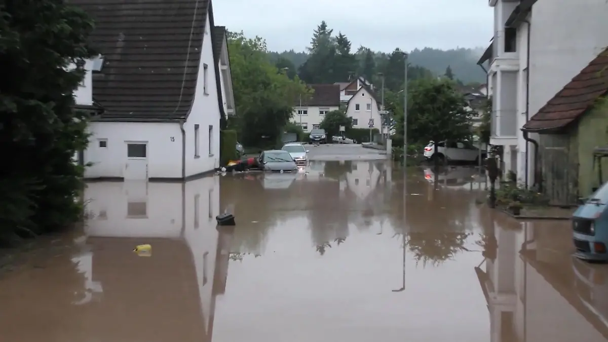 Mehrere Tote gefunden: Die Hochwasser-Lage im Überblick