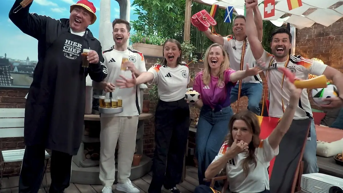 „Unter uns”-Neuzugänge: Metehan Demiröz und Özge Delioglan spielen Esma ...