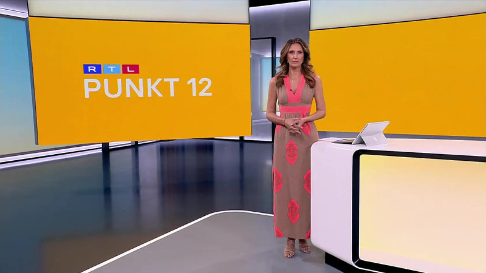 Punkt 12 - Nachrichten, Promi-News, Service und Lifestyle