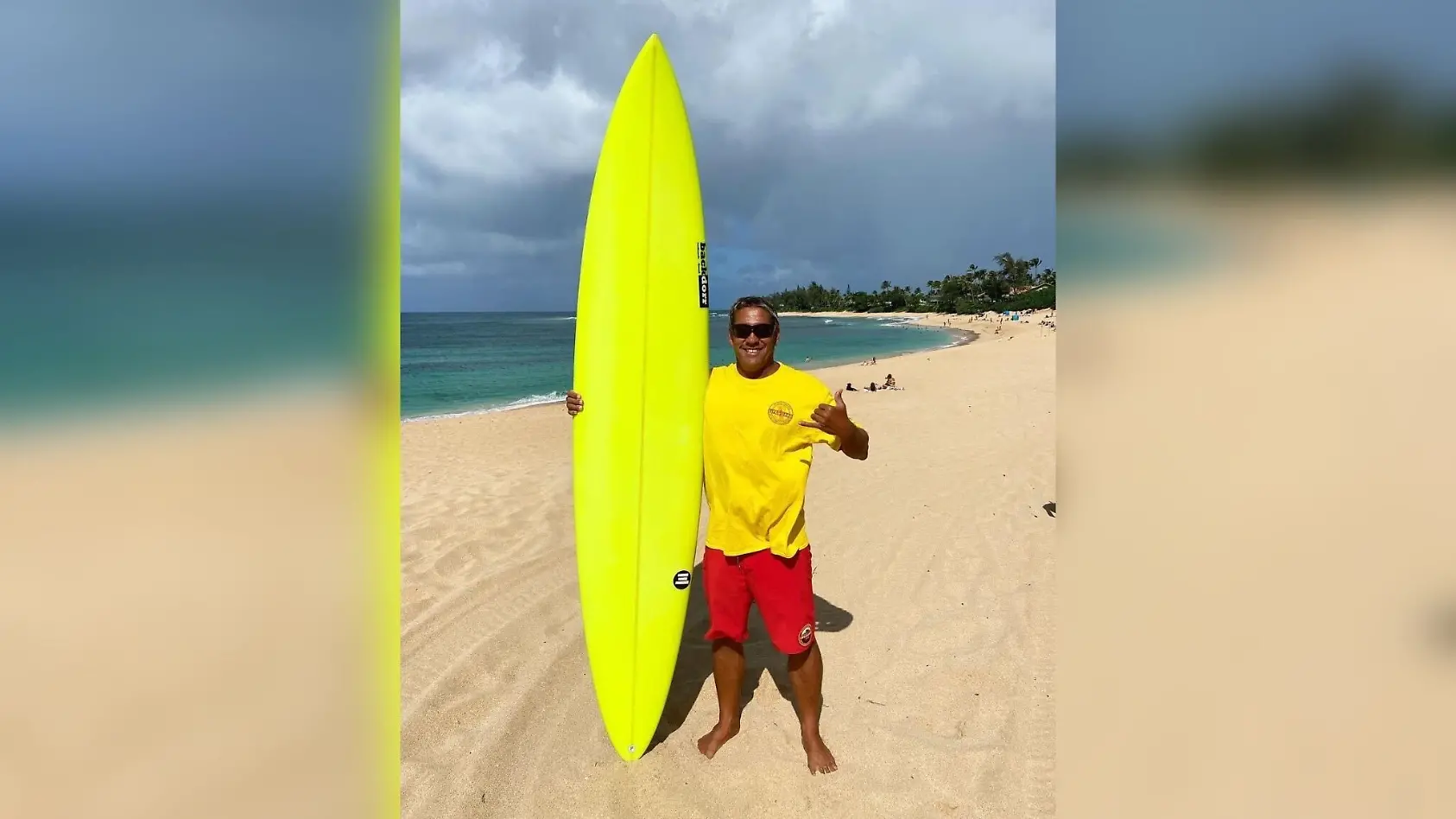 Beliebter Profisurfer Tamayo Perry (49) stirbt nach Haiattacke