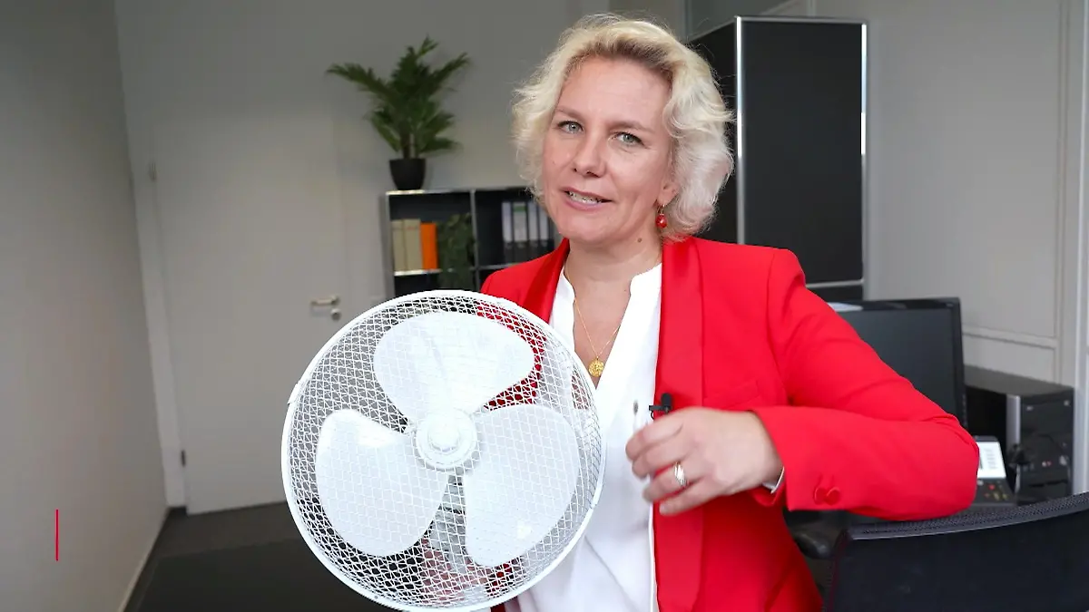 Rechte bei Hitze im Büro: Haben wir einen Anspruch auf Hitzefrei?