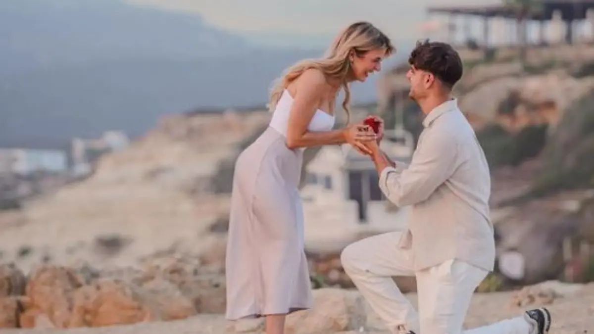 Streaming-Legende Elias Nerlich macht seiner Melina einen zuckersüßen Heiratsantrag