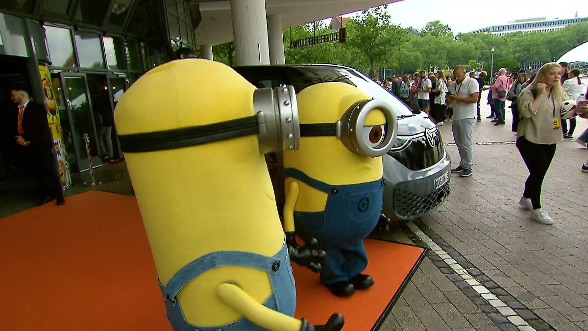 Die Minions begeistern Fans im Cinedom