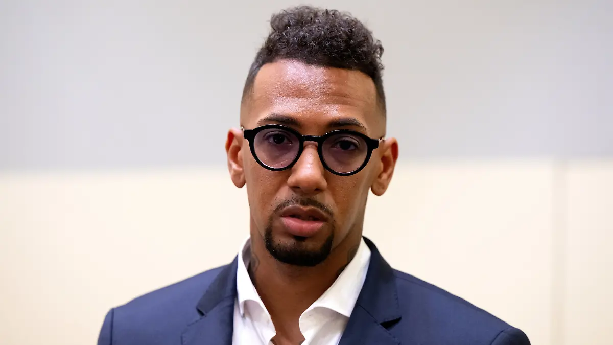 Jérôme Boateng: Urteil verkündet - Fußballstar kommt mit Verwarnung davon