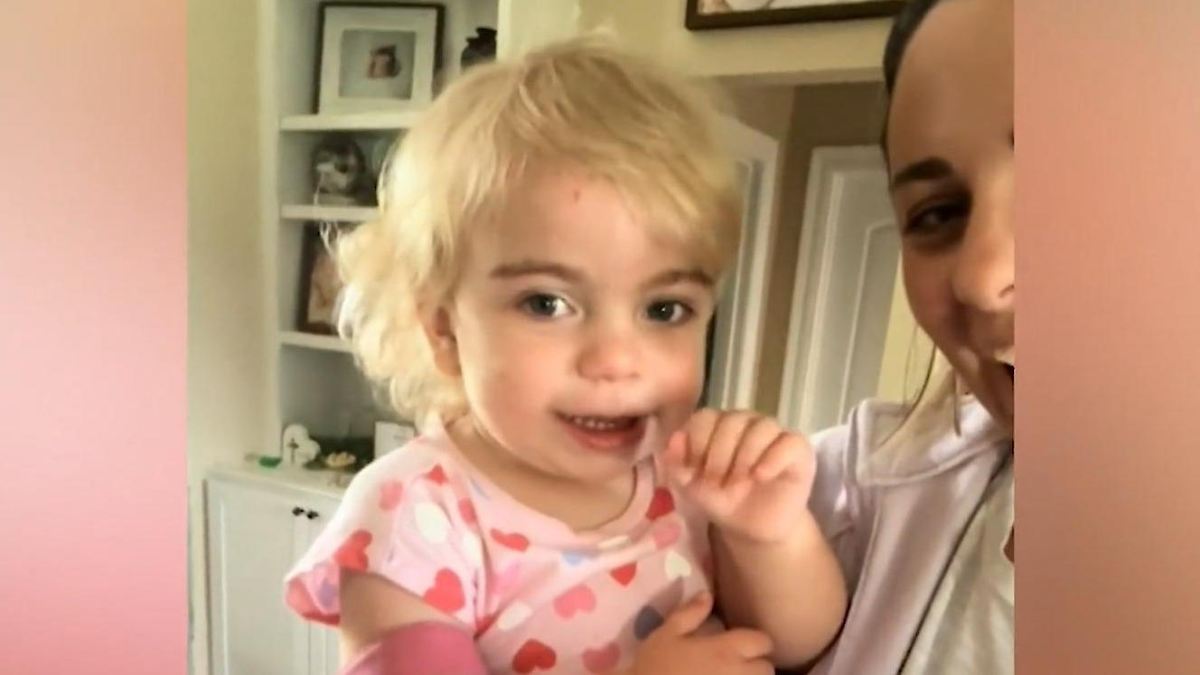 Oma sah Video auf TikTok rechtzeitig!: Muss Lydia (1) sterben? Familie hofft nach Schock-Diagnose