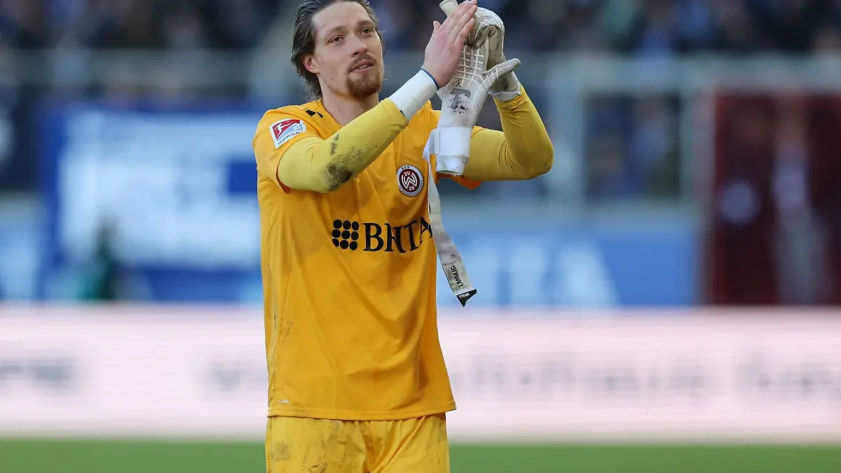 Torwart Stritzel steigt zum Kapitän bei Wiesbaden auf