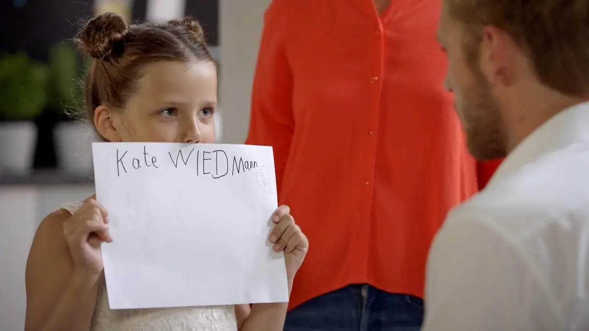 Emotionaler GZSZ-Rückblick: SO wurde Kate vor einem Jahr adoptiert