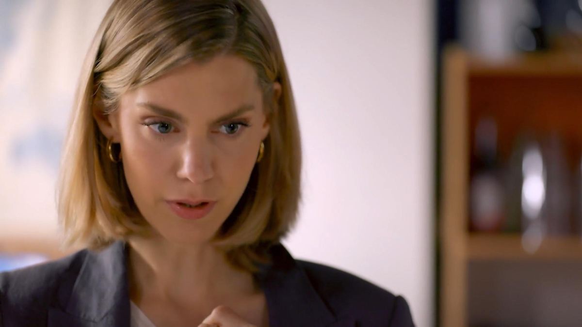 „Unter uns” am 22.08.24 im TV: Stella will Charlottes Tod vertuschen