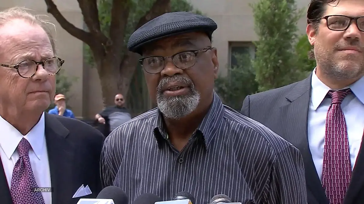 New York: Calvin Buari sitzt 22 Jahre unschuldig im Knast – „Der ...