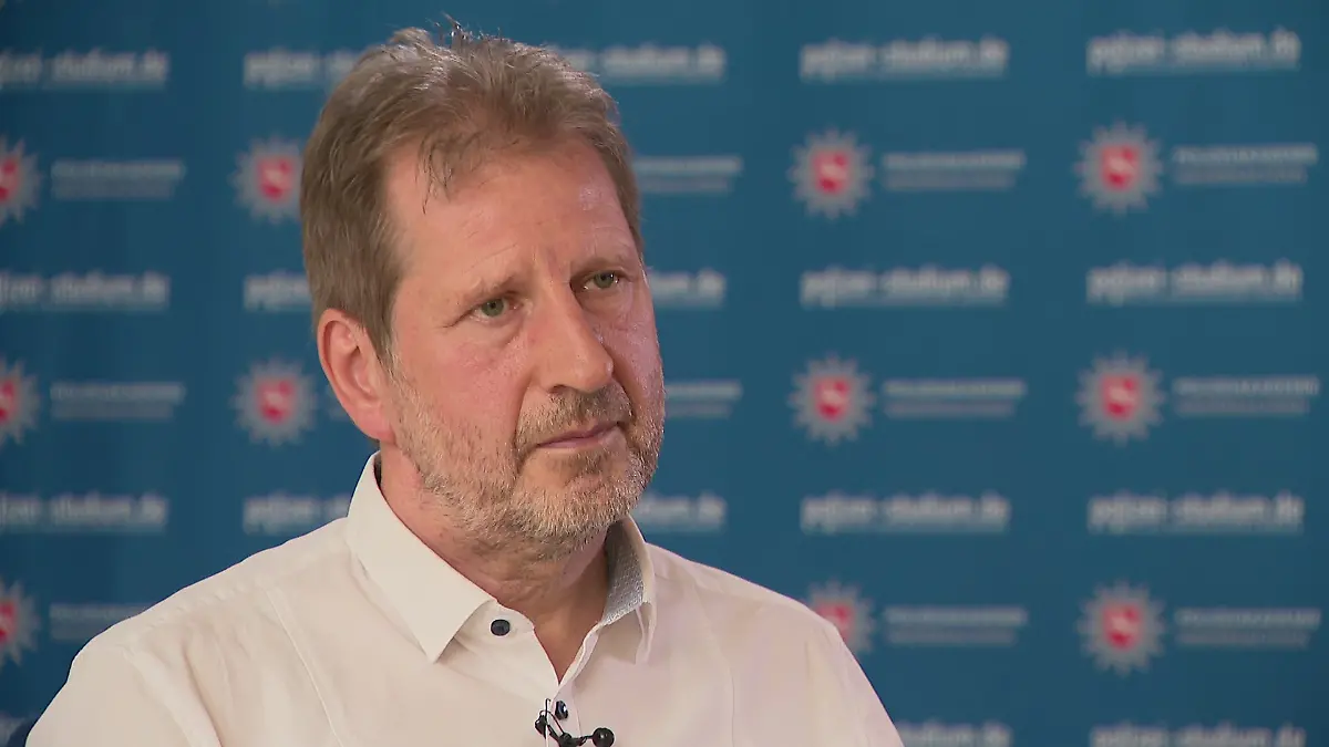 Chefermittler zum Mordfall von Levke (8) aus Cuxhaven: Nach 20 Jahren ...