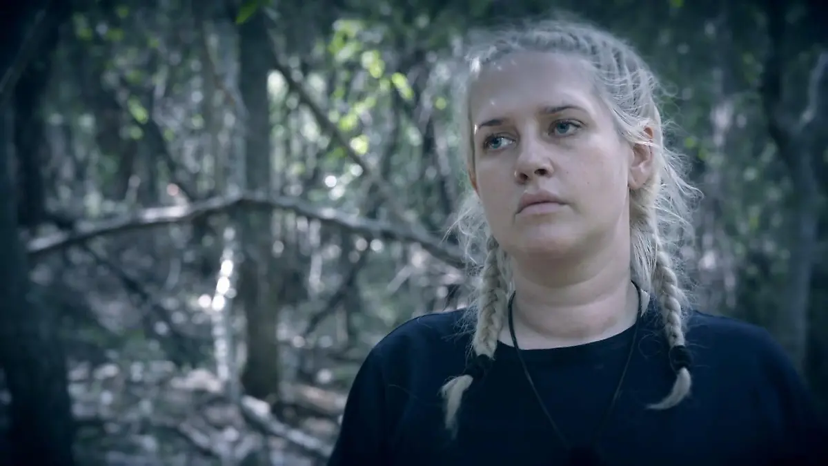 Dschungelcamp: Georgina Fleur wirft mit F-Wort um sich - Sarah Knappik ...