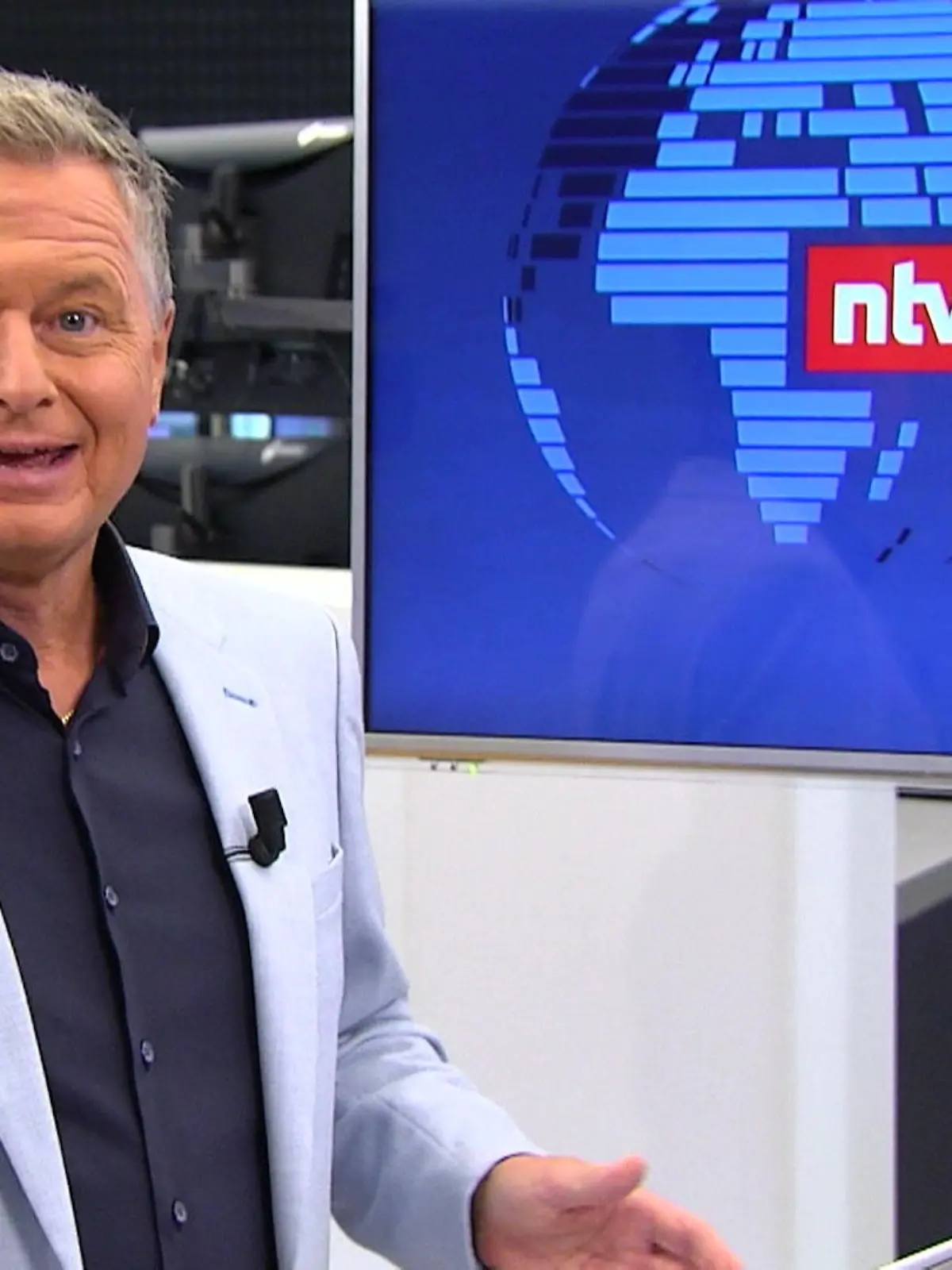 Polizei sucht weiter nach Alexander Meisner: Dorf nach Dreifachmord im ...