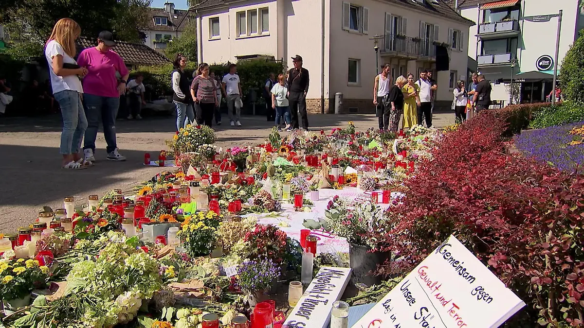 Terroranschlag in Solingen: Trauer und politische Aufarbeitung nach der Tat