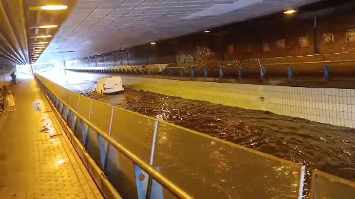 Unwetter wüten über Deutschland: Plötzlich stehen ganze Orte unter Wasser