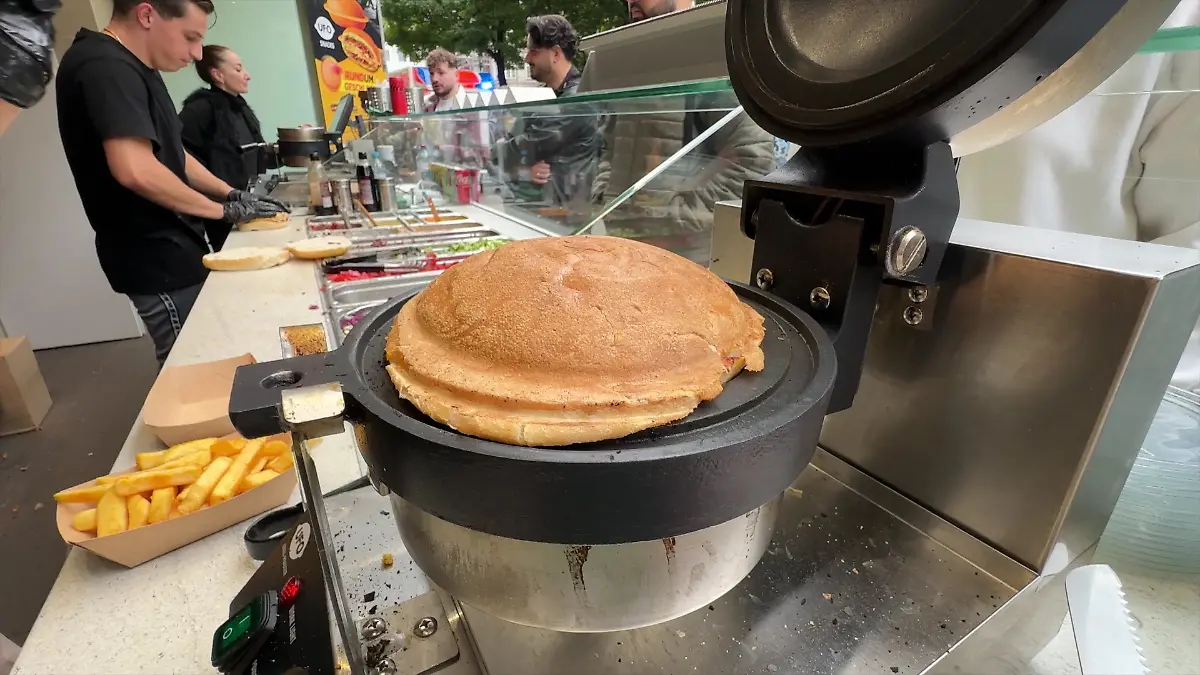 Neue Kebab-Kreation: In Hamburg gibt’s jetzt Ufo-Döner