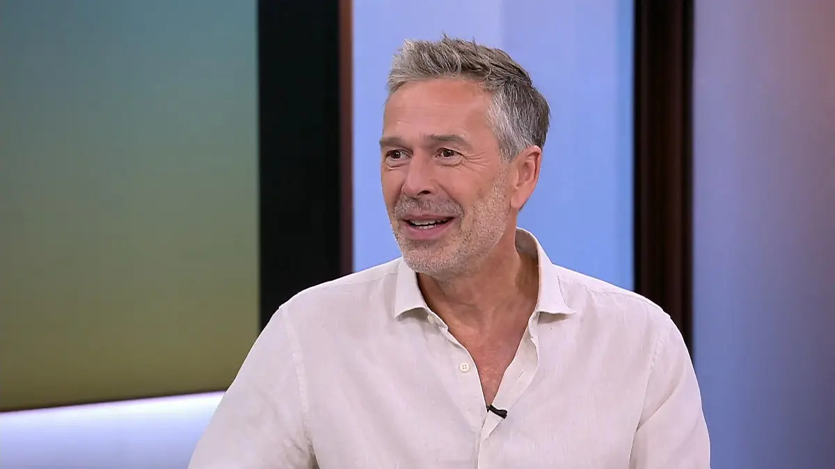 Auf Tuchfühlung: Emotionaler Moment für RTL-Reporter Dirk Steffens