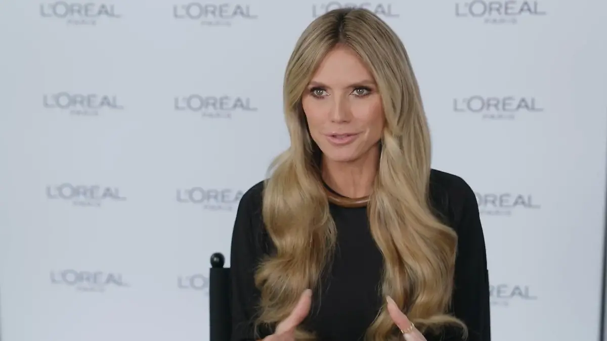 Heidi Klum mit neuer Frisur auf dem Laufsteg – dieser Look erinnert an ...