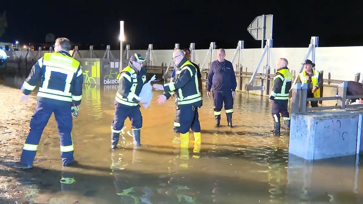 Hochwasser-Alarm in Brandenburg: Pegel steigen – Helfer wollen Albtraum ...