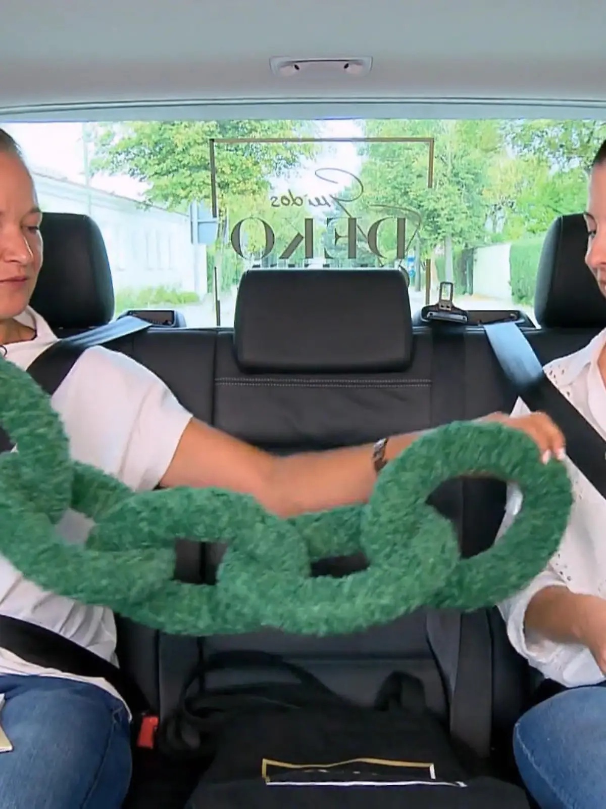 Christine ist happy: Gemütliches Grün mit Flausch