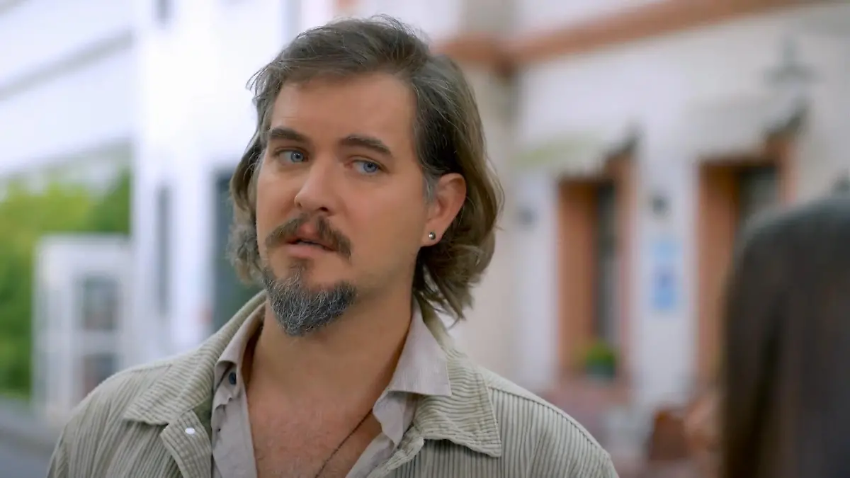 „Unter uns” heute im TV: Hat Valentin sein Happy End verpasst?