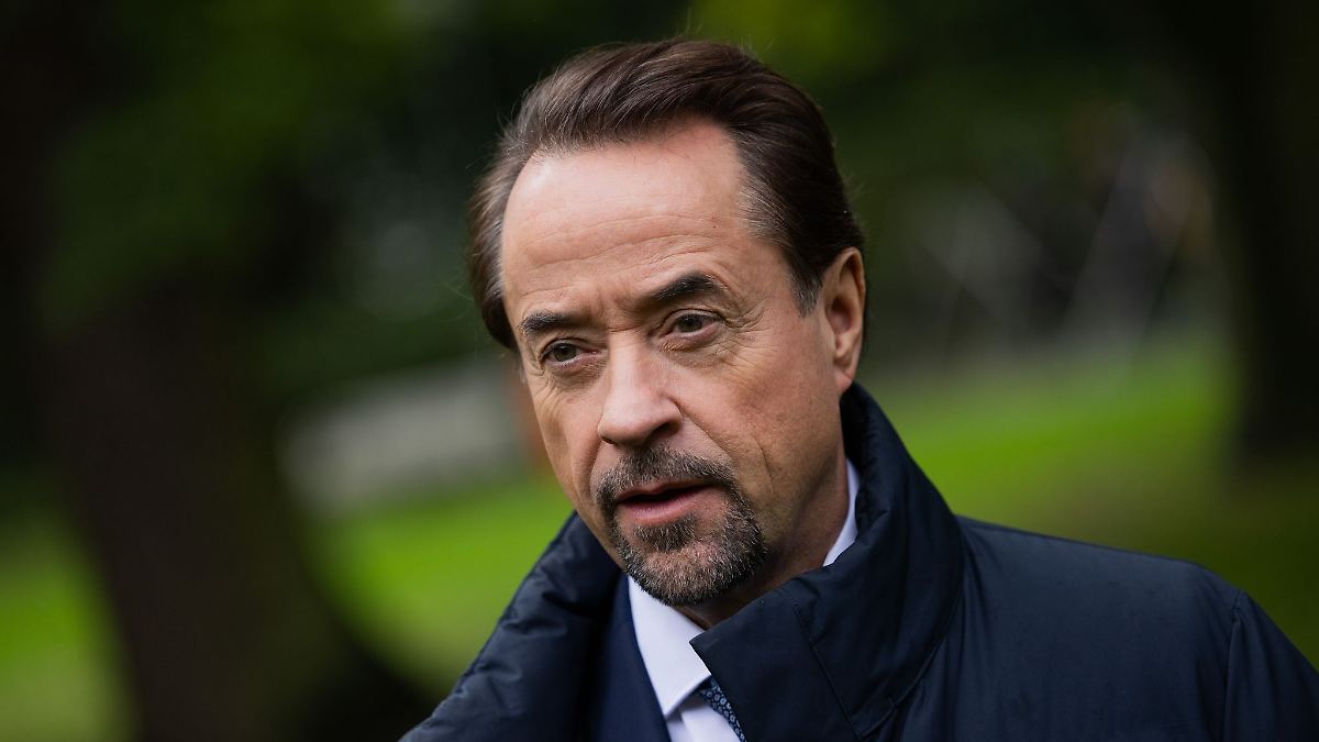 Jan Josef Liefers macht Schluss – EINE Chance haben seine Fans noch