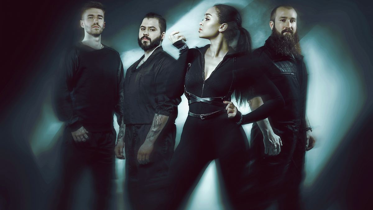 Metal-Band Ad Infinitum lässt sich von Justin Bieber und Sia inspirieren