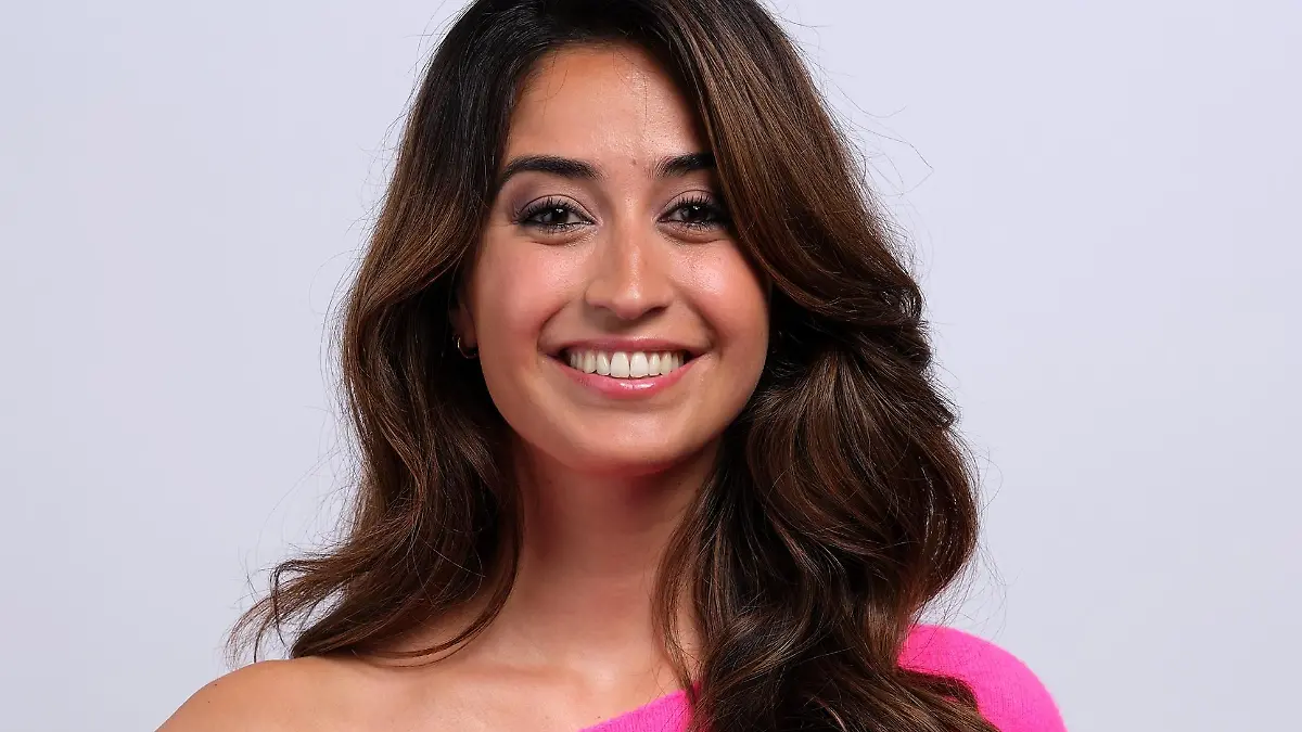 Unter uns: Özge Delioglan spielt Esma Gülek