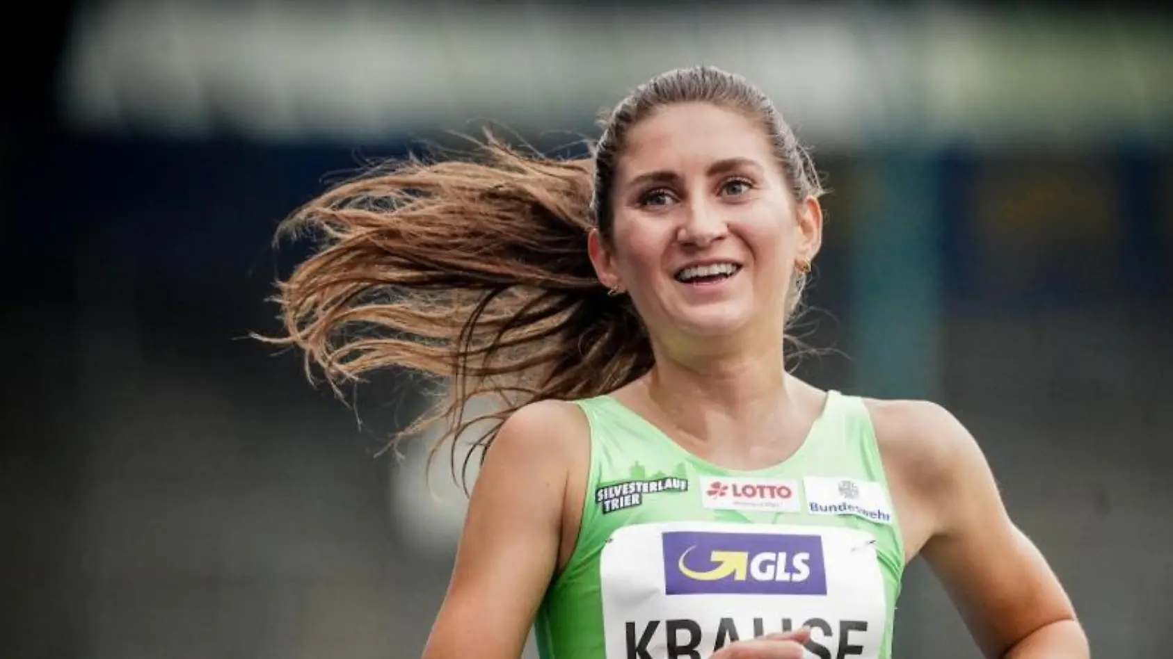 Süße Erholung: Leichtathletik-Star Gesa Krause planscht mit Töchterchen ...