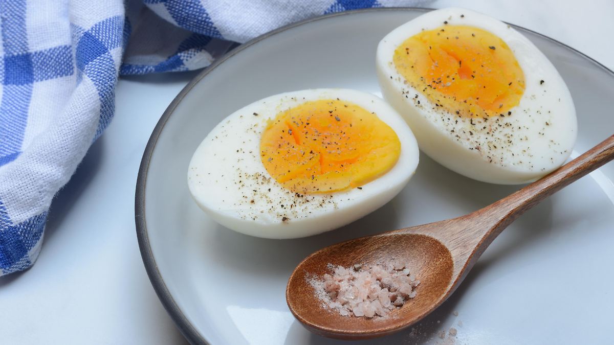Mikrowellen-Ei: So geht das schnelle Frühstücks-Ei