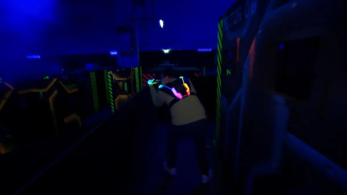 Neue Lasertag-Arena in Köln eröffnet
