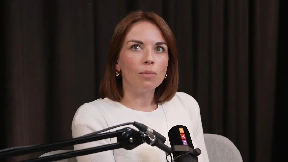 Eizellen einfrieren?! Warum Evelyn Burdecki das möchte, sich bislang ...